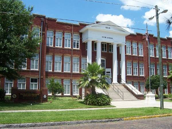 Locations Hub - Old Plant City High School