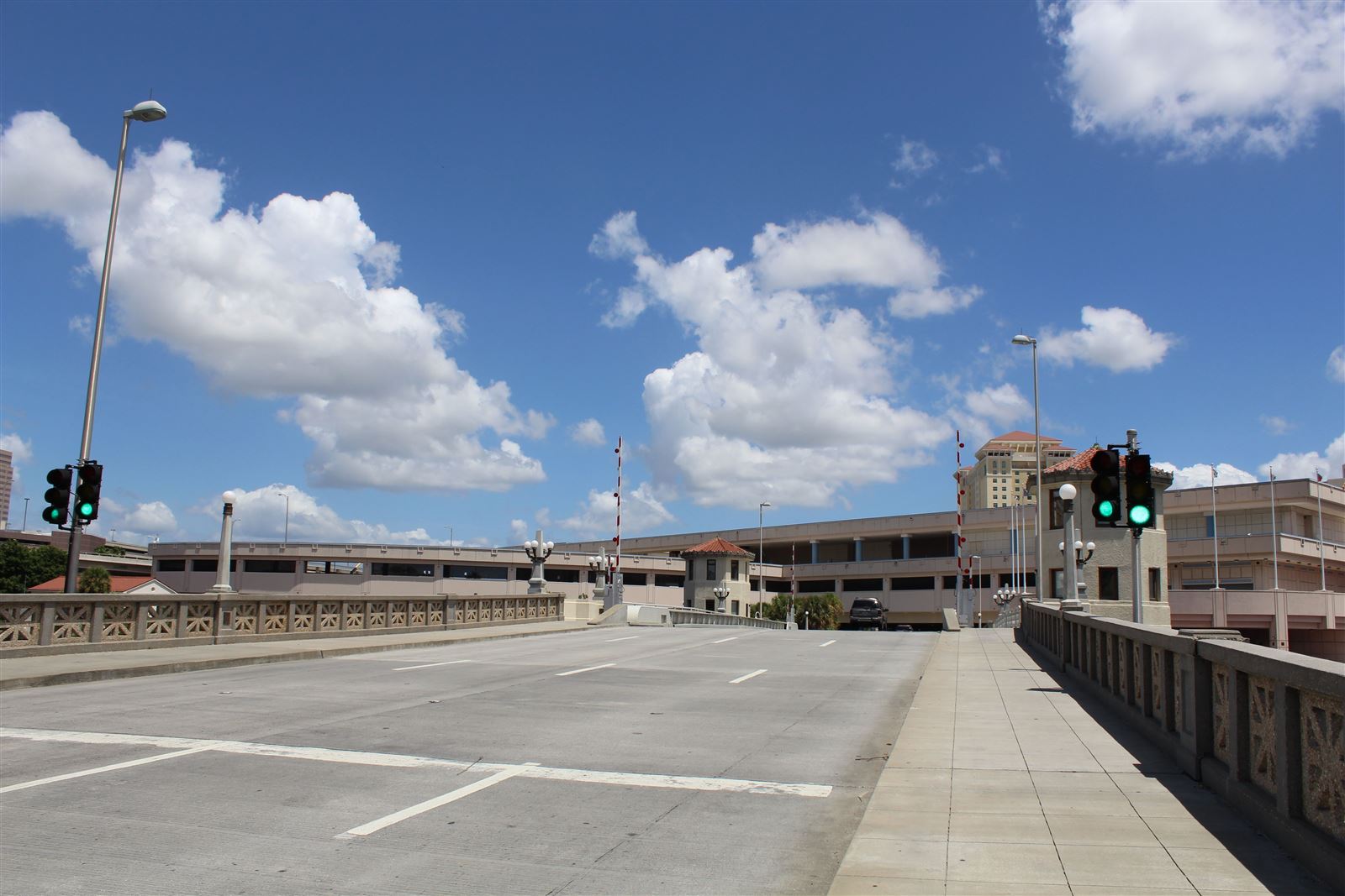 Locations Hub - Platt St. Bridge