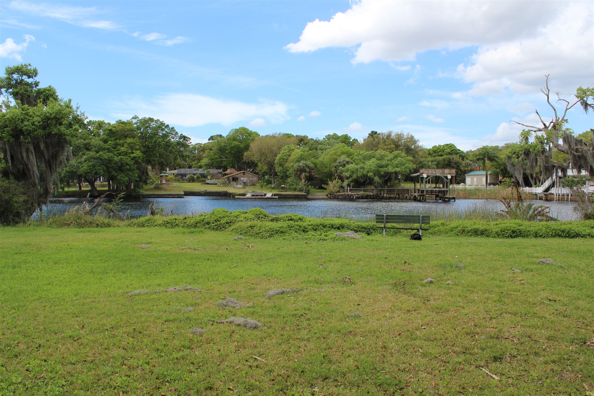Locations Hub - Ignacio Haya Linear Park