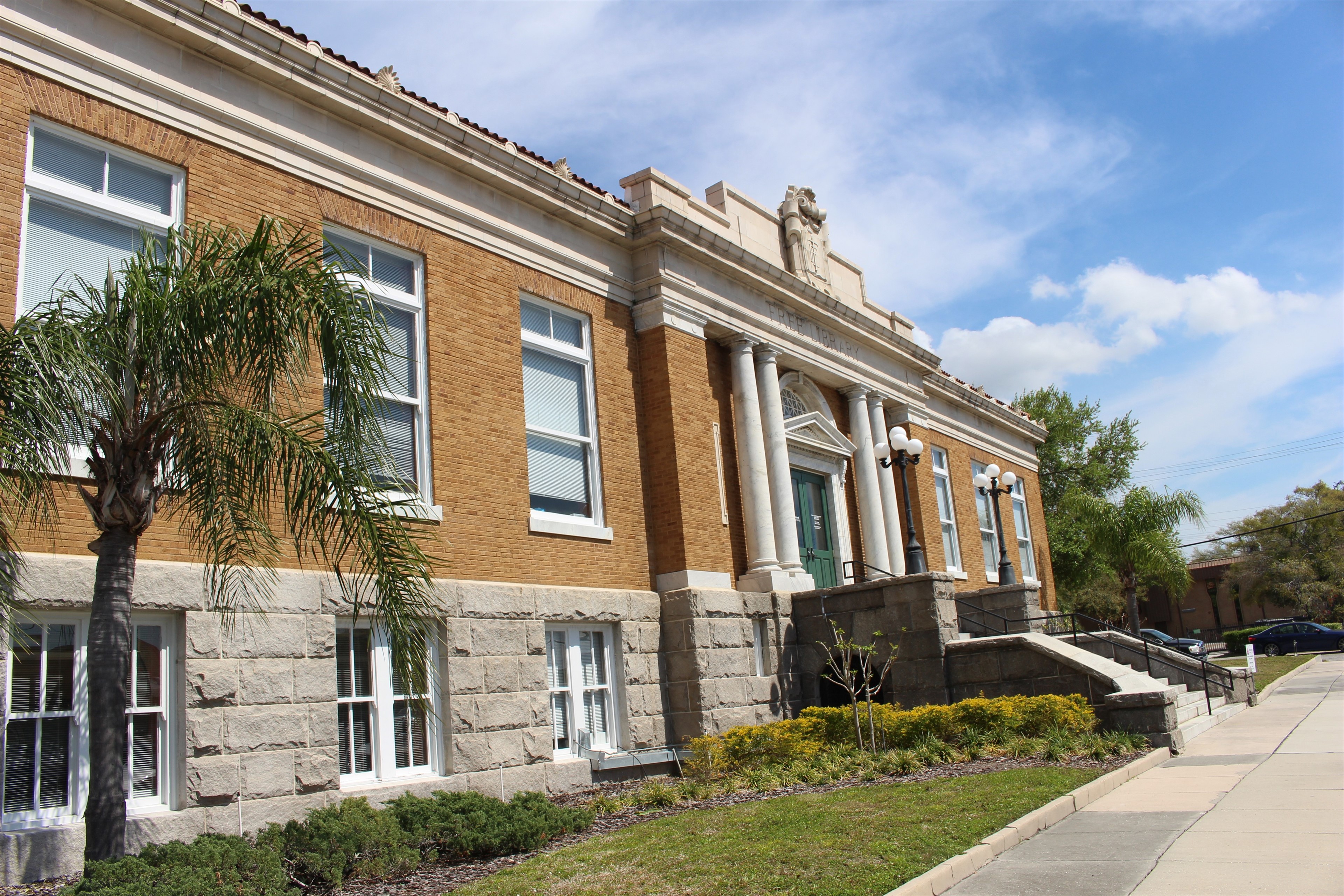 Locations Hub - Tampa Free Library