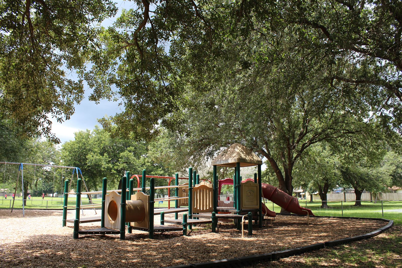 Locations Hub - Country Place Park